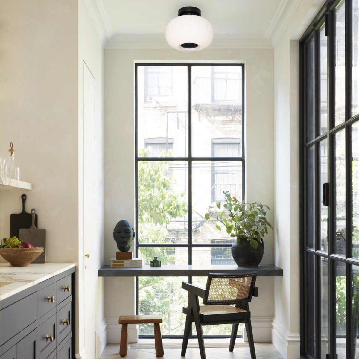 Hutton Batten Fix Light - Rovert Lighting